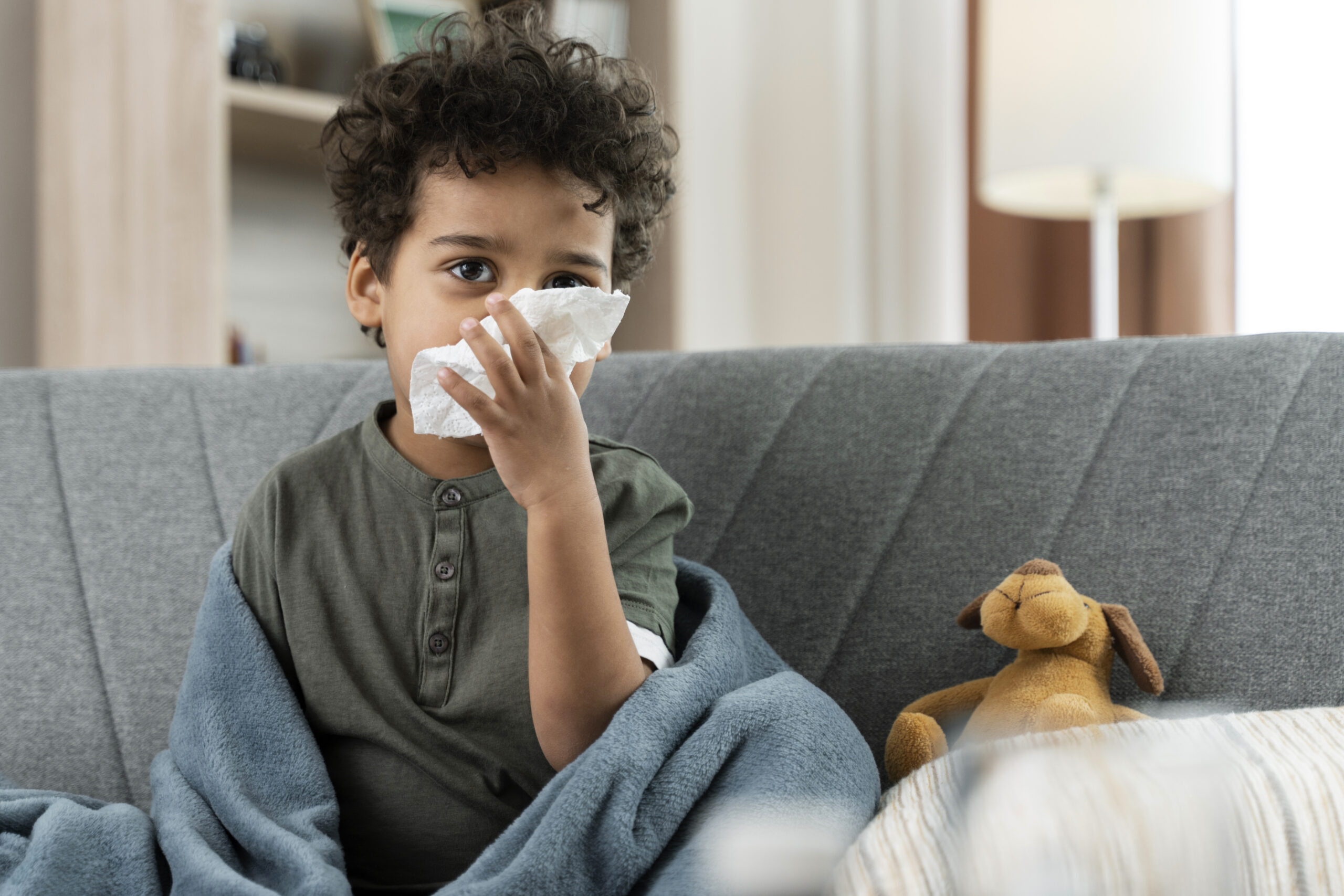 Cómo prevenir la gripe en niños: todo lo que debes saber